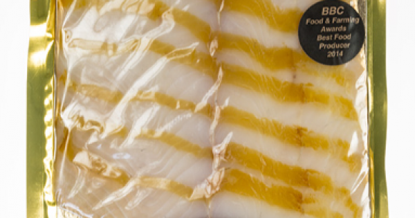 ΚΑΠΝΙΣΤΟ ΦΙΛΕΤΟ HALIBUT PRE-SLICED